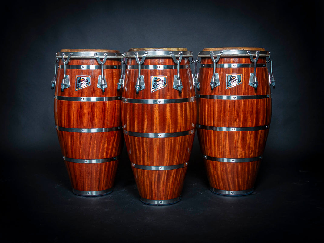 Custom made congas – Moperc